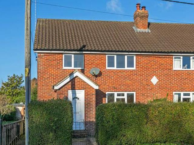 3 bedroom semidetached house for rent in Houghton Stockbridge SO20 6LL SO20