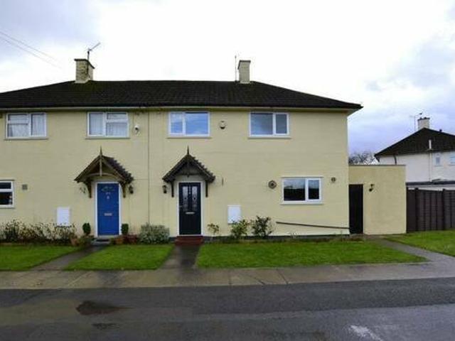 3 bedroom semidetached house for rent in Innsworth Lane Gloucester GL3