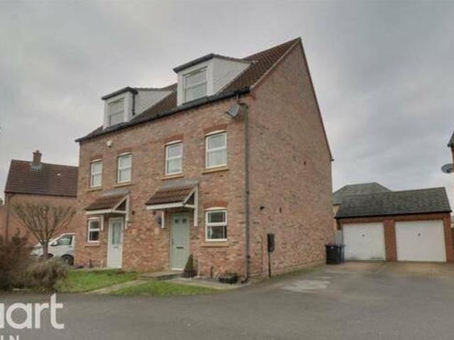 3 bedroom semidetached house for rent in Lincoln LN2