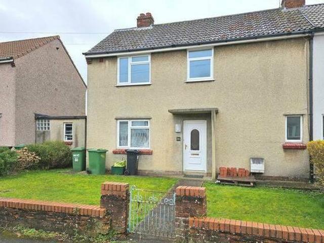 3 bedroom semidetached house for rent in Long Road Mangotsfield Bristol BS16