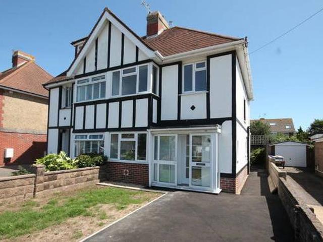 3 bedroom semidetached house for rent in Park Avenue ShorehambySea BN43