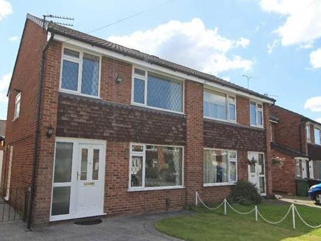 3 bedroom semidetached house for rent in Poynton graymarsh Drive SK12
