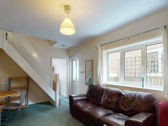 3 bedroom semidetached house for rent in Pretoria Road Canterbury CT1