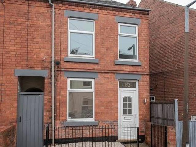 3 bedroom semidetached house for rent in Ray Street Heanor DE75
