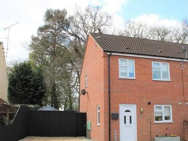 3 bedroom semidetached house for rent in Regency Avenue Kings Lynn PE30