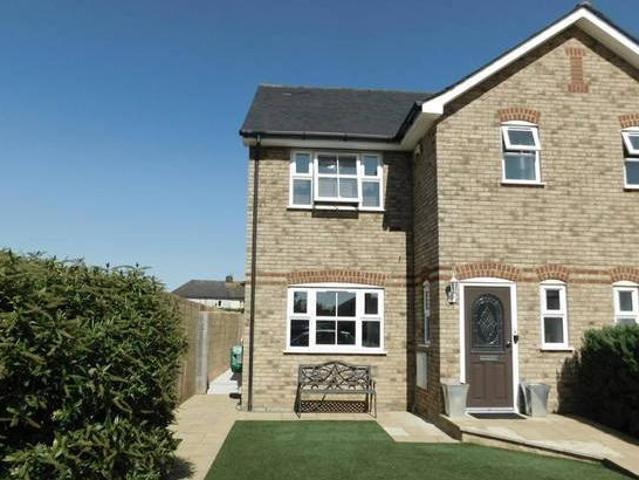 3 bedroom semidetached house for rent in Regent Gardens Stotfold Hitchin Herts SG5 4GZ SG5