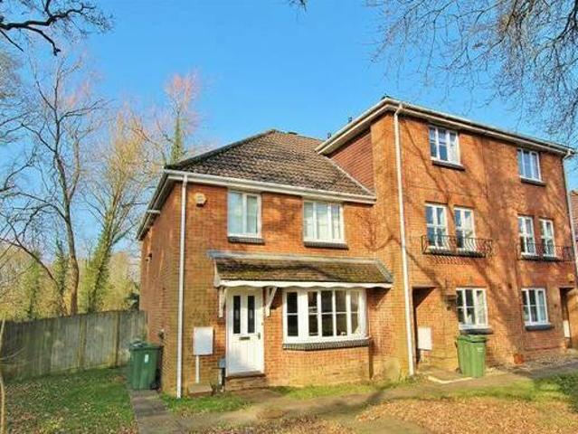 3 bedroom semidetached house for rent in St Marys Way Guildford Surrey GU2