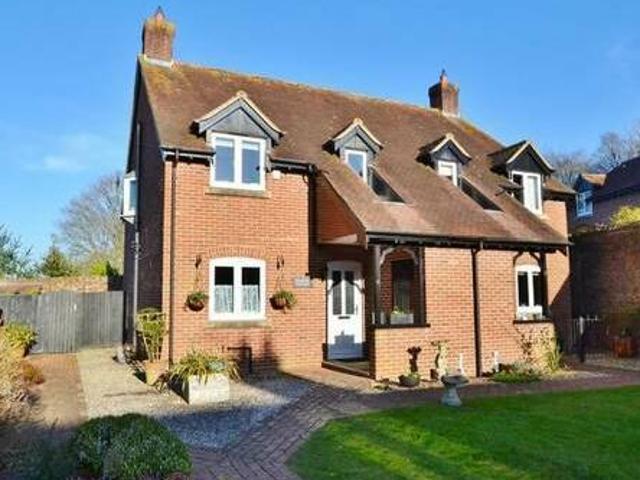 3 bedroom semidetached house for rent in Sturminster Marshall BH21