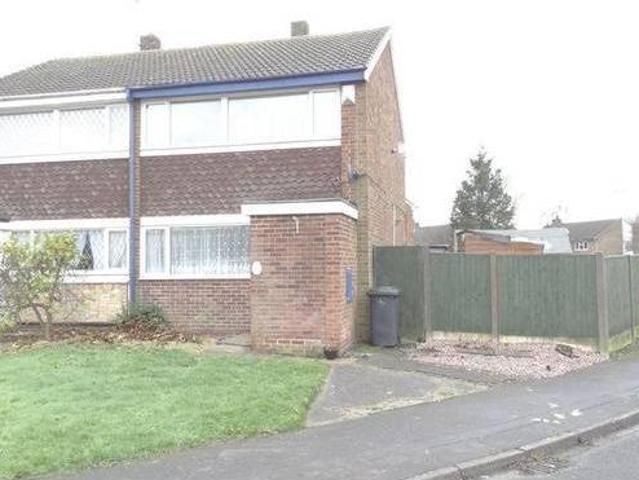 3 bedroom semidetached house for rent in Sycamore Drive Moira DE12