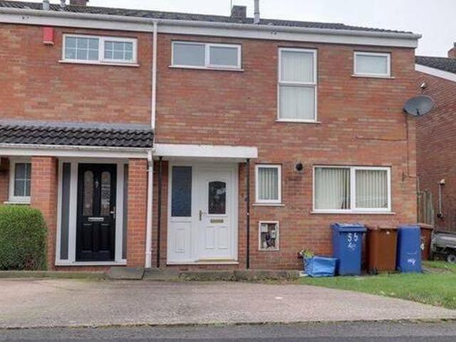 3 bedroom semidetached house for rent in Sycamore Green Cannock WS11