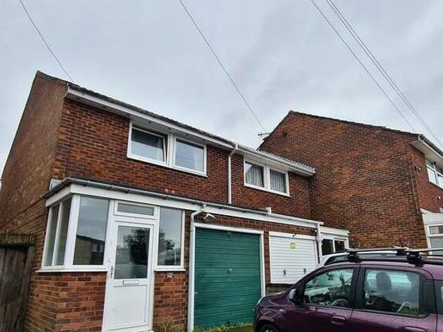 3 bedroom semidetached house for rent in Salem Street Shirley SO15