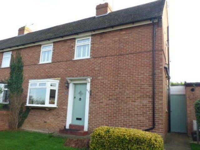 3 bedroom semidetached house for rent in Salford Road Aspley Guise MK17 8HT MK17
