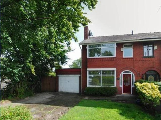 3 bedroom semidetached house for rent in Shevington Lane Shevington Wigan WN6 8AD WN6