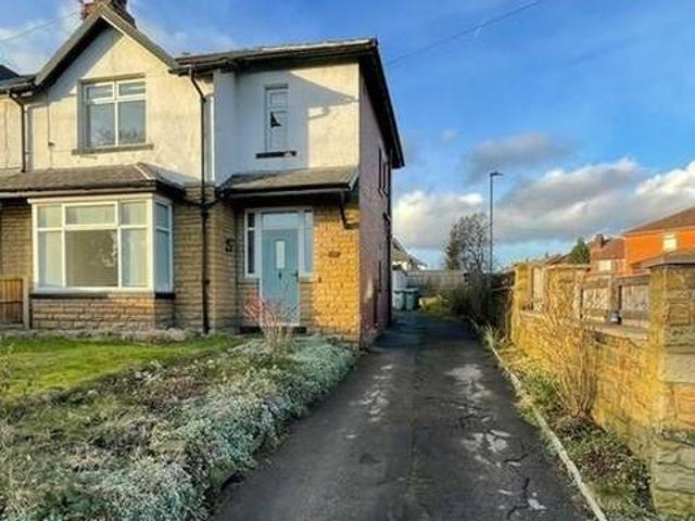 3 bedroom semidetached house for rent in Soothill Lane Batley WF17