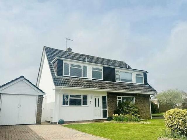 3 bedroom semidetached house for rent in South Western Crescent Poole BH14