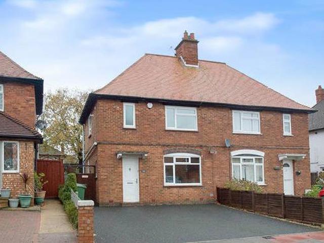 3 bedroom semidetached house for rent in Southbourne Road Eastbourne East Sussex BN22