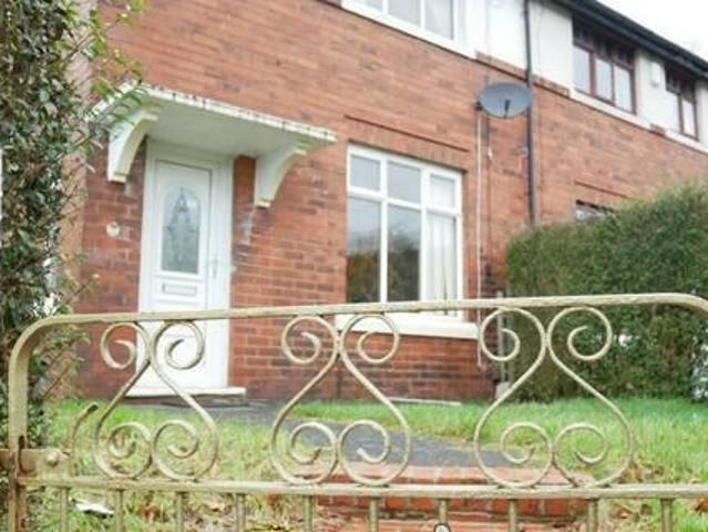 3 bedroom semidetached house for rent in Tennyson Road Manchester M24