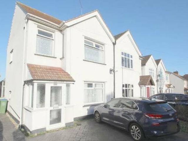 3 bedroom semidetached house for rent in Tidford Road Welling DA16