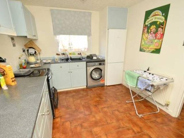 3 bedroom semidetached house for rent in Toftes Place Norwich NR5