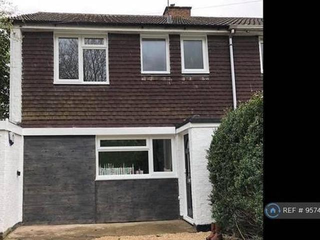 3 bedroom semidetached house for rent in Toot Hill Butts Headington Oxford OX3