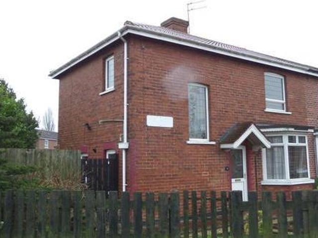 3 bedroom semidetached house for rent in Tomlinson Avenue Scunthorpe DN15