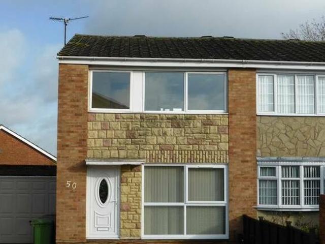 3 bedroom semidetached house for rent in Torrington CrescentWellingboroughNN8