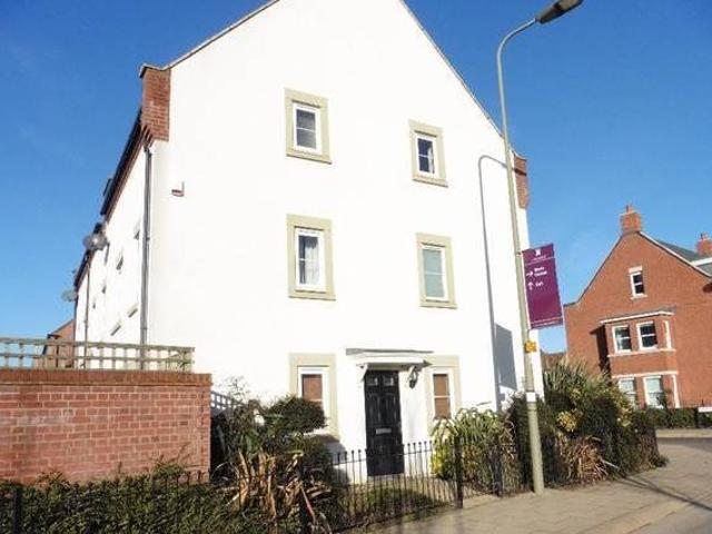 3 bedroom semidetached house for rent in Whitelands Way Bicester Oxfordshire OX26