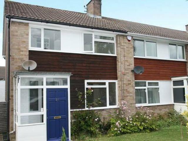 3 bedroom semidetached house for rent in 31 Great Hill Crescent Maidenhead SL6