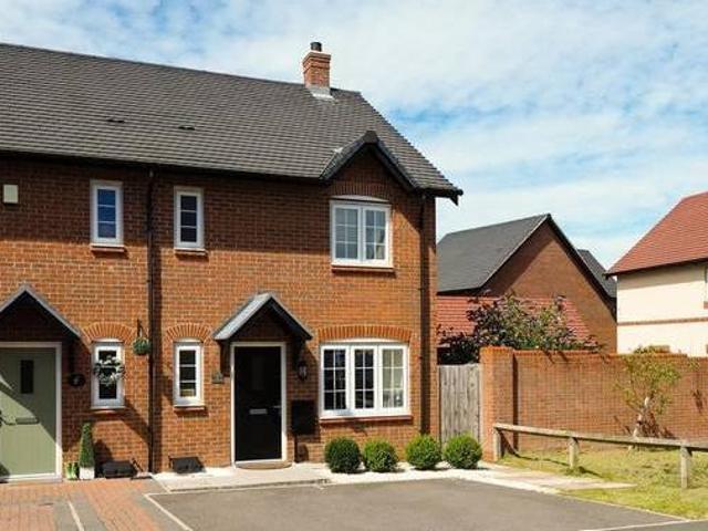 3 bedroom semidetached house for sale in Marlpit Road Melbourne DE73