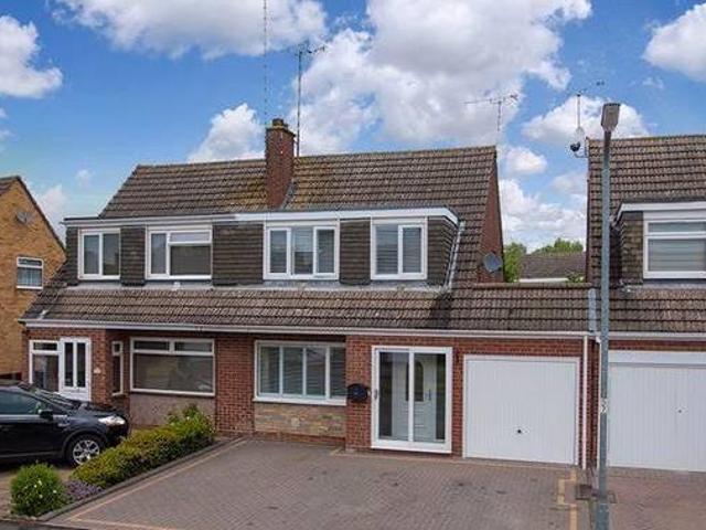 3 bedroom semidetached house for sale in Meadow Road Wolston Warwickshire CV8