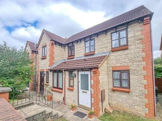 3 bedroom semidetached house for sale in Memorial Road Hanham Bristol BS15
