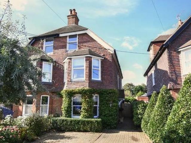 3 bedroom semidetached house for sale in Milford GU8