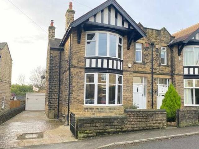 3 bedroom semidetached house for sale in New Street Pudsey LS28