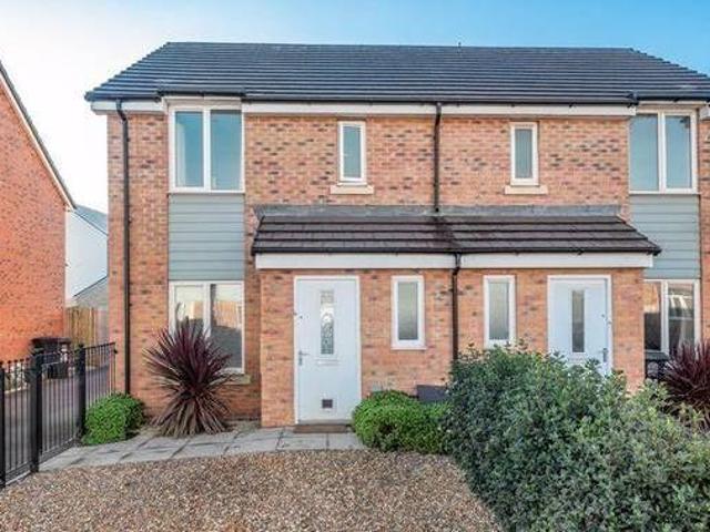 3 bedroom semidetached house for sale in Nimbus Road Haywood Village EN SUITE CLOAKROOM BS24