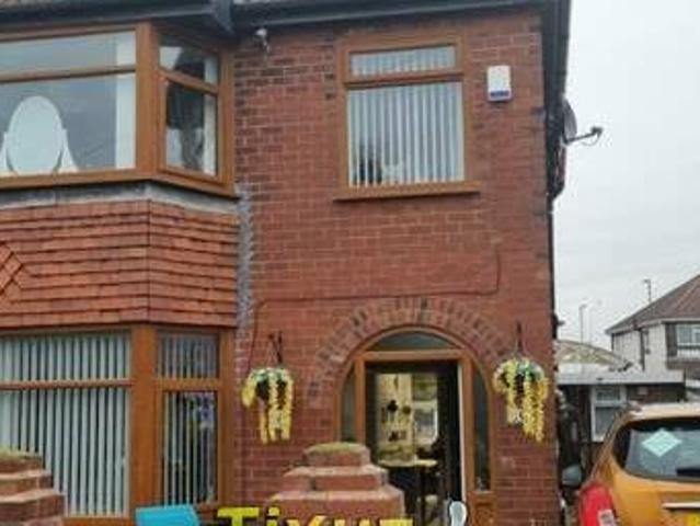 3 bedroom semidetached house for sale in Nina Drive New Moston M40