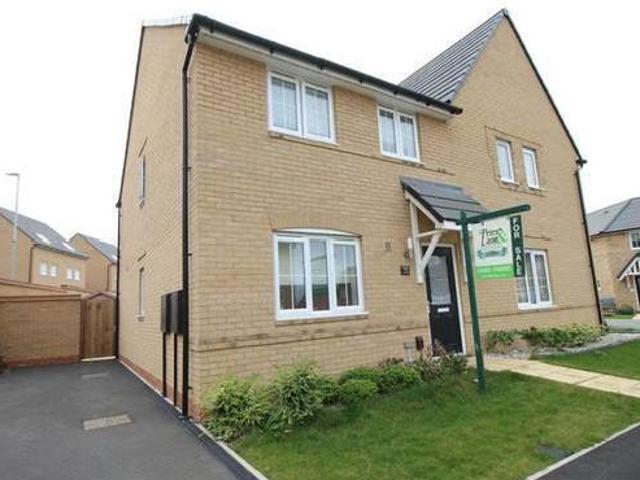 3 bedroom semidetached house for sale in Norris Drive Godmanchester PE29