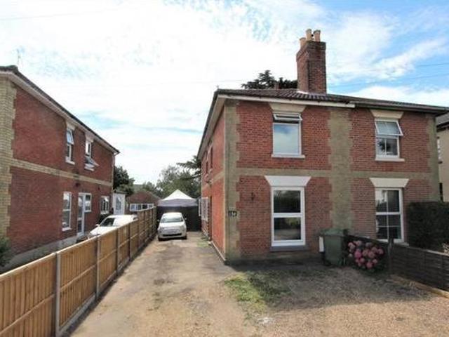 3 bedroom semidetached house for sale in Obelisk Road Southampton SO19 SO19