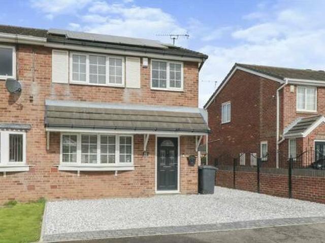 3 bedroom semidetached house for sale in Autumn Drive Maltby Rotherham S66