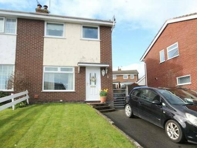 3 bedroom semidetached house for sale in Alltwen Llysfaen Colwyn Bay LL29