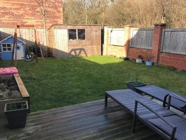 3 bedroom semidetached house for sale in Burn Close Great Preston Leeds LS26