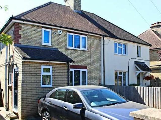 3 bedroom semidetached house for sale in Barton Road Comberton Cambridge CB23