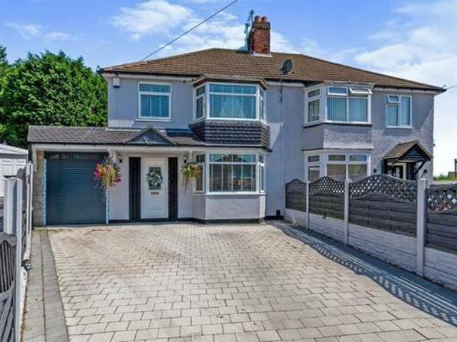 3 bedroom semidetached house for sale in Bennett Avenue Dudley DY1