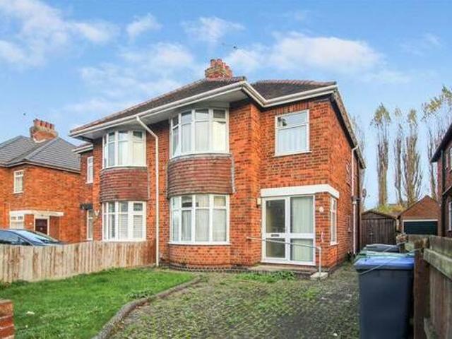 3 bedroom semidetached house for sale in Bloxam Gardens Rugby CV22