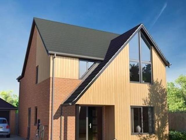 3 bedroom semidetached house for sale in Blue Boar Lane Sprowston Norwich NR7 NR7
