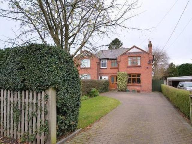 3 bedroom semidetached house for sale in Booth Bed Lane Goostrey CW4