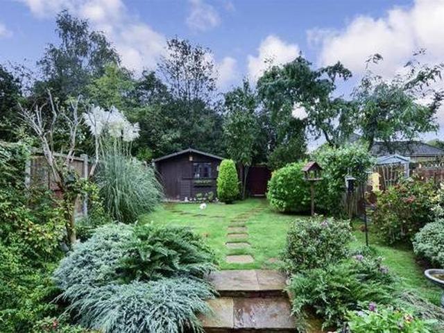 3 bedroom semidetached house for sale in Brentwood Road Ingrave Essex CM13
