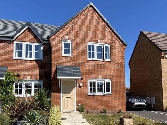 3 bedroom semidetached house for sale in Bromyard HR7