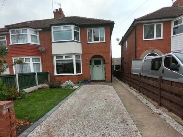 3 bedroom semidetached house for sale in Broadway Fulford YO10 YO10