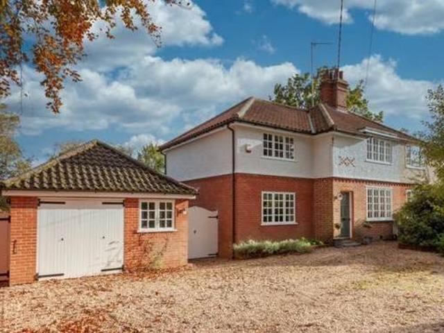 3 bedroom semidetached house for sale in Brundall NR13