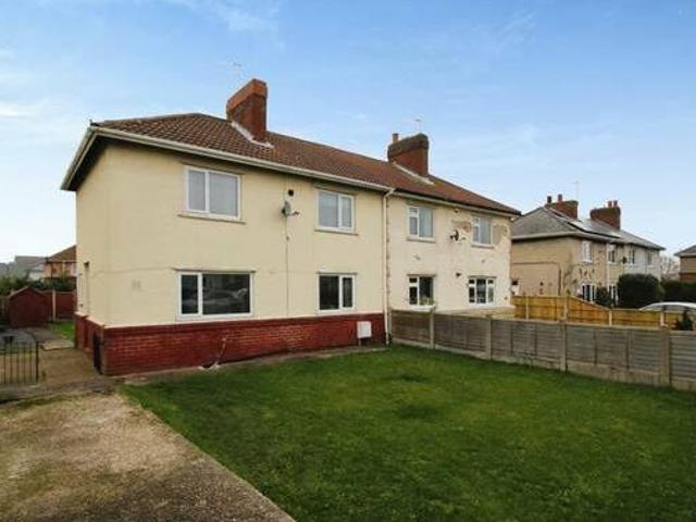 3 bedroom semidetached house for sale in Carr Road Edlington Doncaster DN12